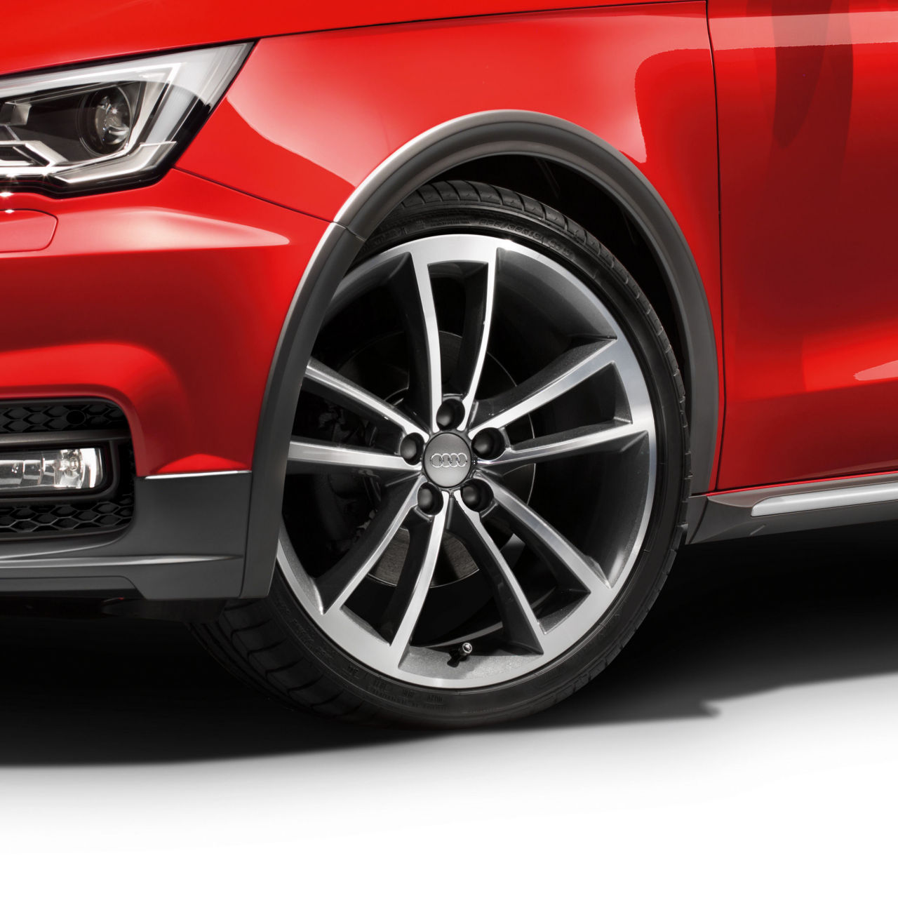 Wheel arch trim - Audi Genuine Accessories