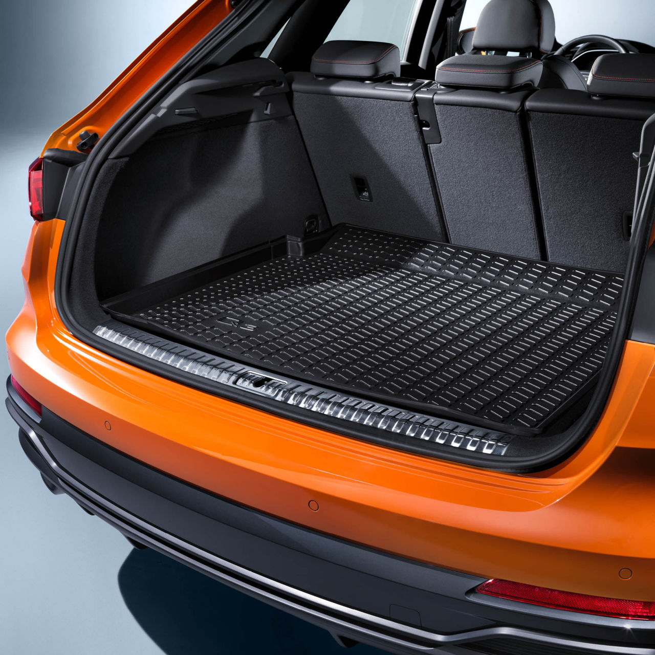 Luggage compartment shell Find accessories now Audi Genuine Accessories