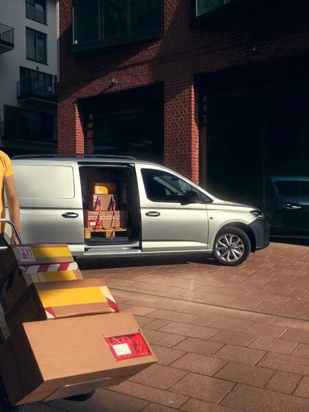 The new Caddy Cargo | Volkswagen Commercial Vehicles