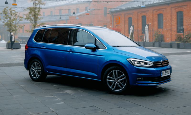 Touran - rodzinny i przestronny minivan - cenniki, dane techniczne ...
