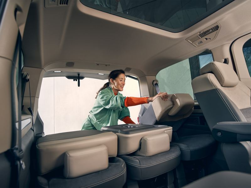 The new Multivan – At a glance | Volkswagen Commercial Vehicles