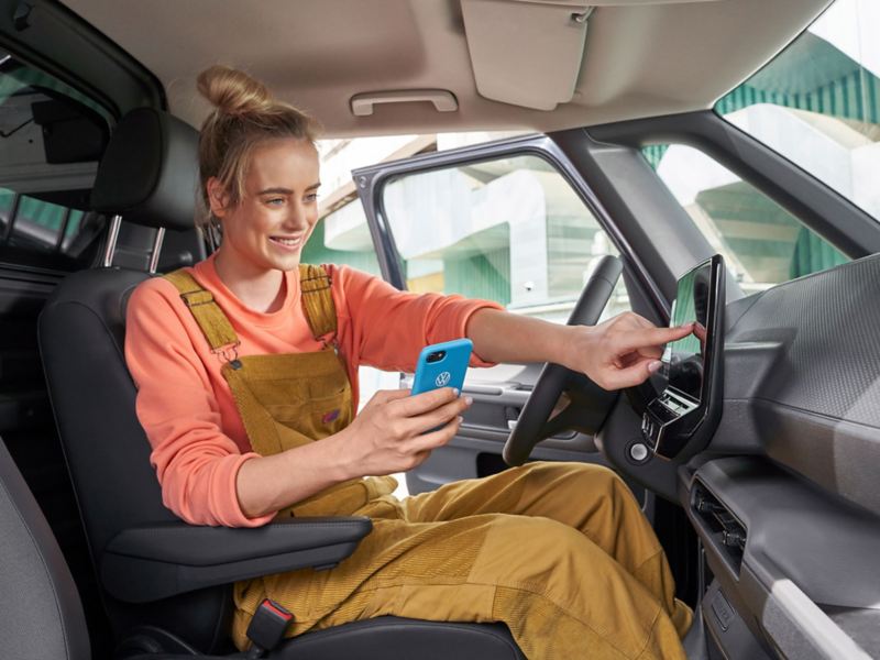 Maintenance and Technology Guides | Volkswagen UK