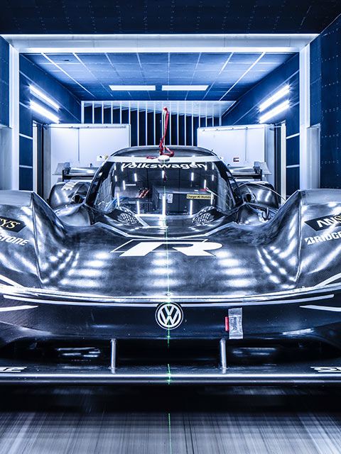 ID.R | Concept Cars | Volkswagen Italia