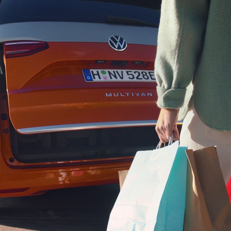 The new Multivan library | Volkswagen Commercial Vehicles