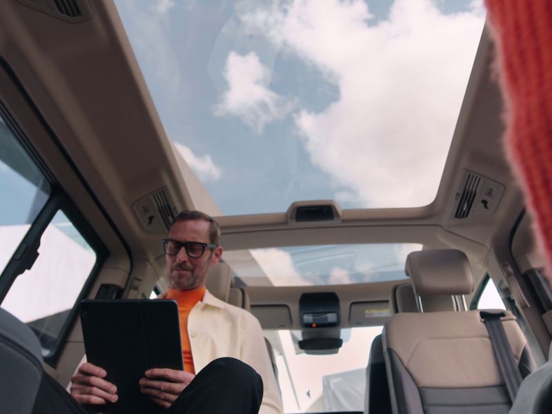 The new Multivan library | Volkswagen Commercial Vehicles